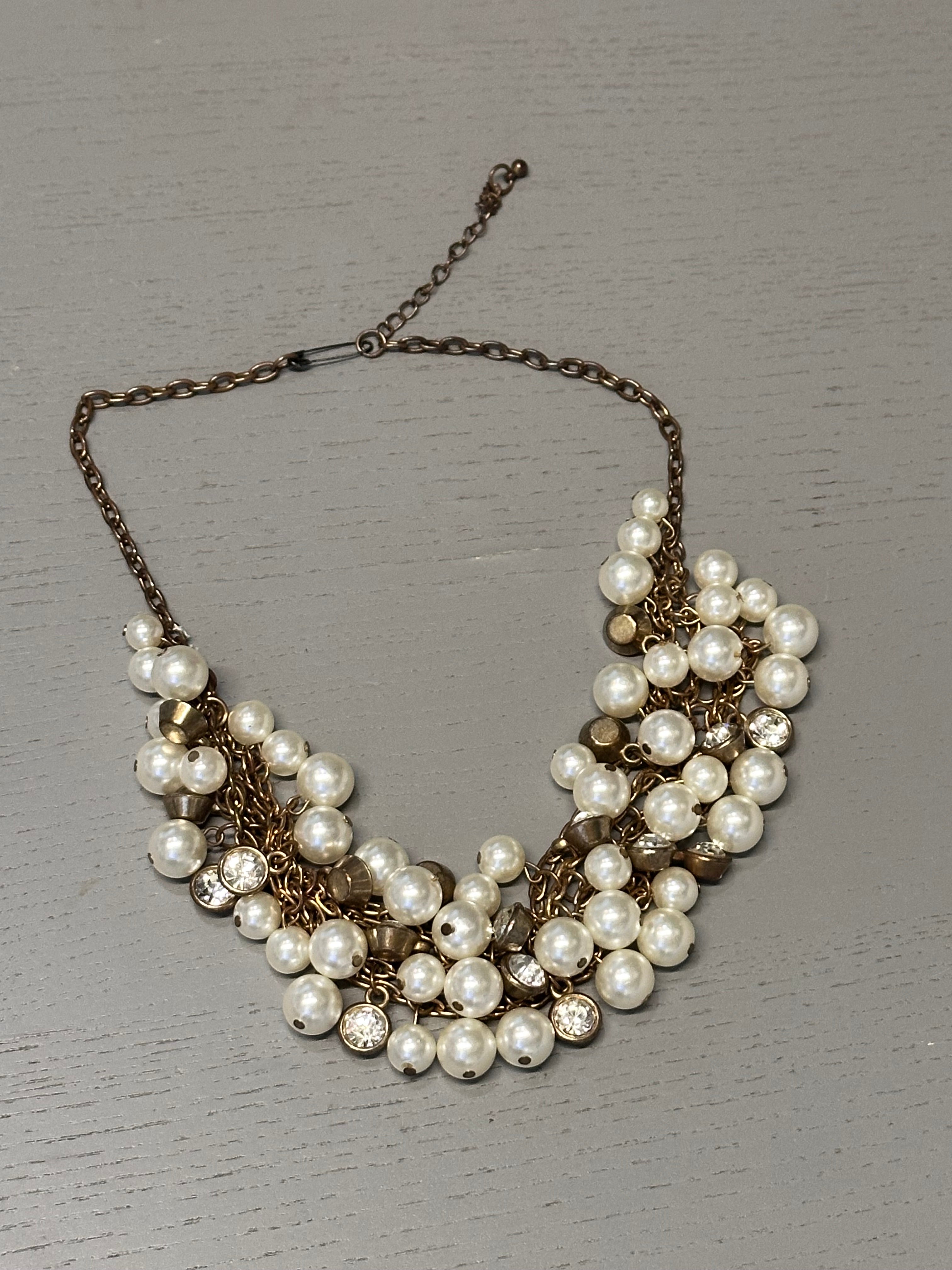 TRUE BLOOD: Sophie-Anne Leclerq HERO Pearl Necklace – HOLLYWOOD ...