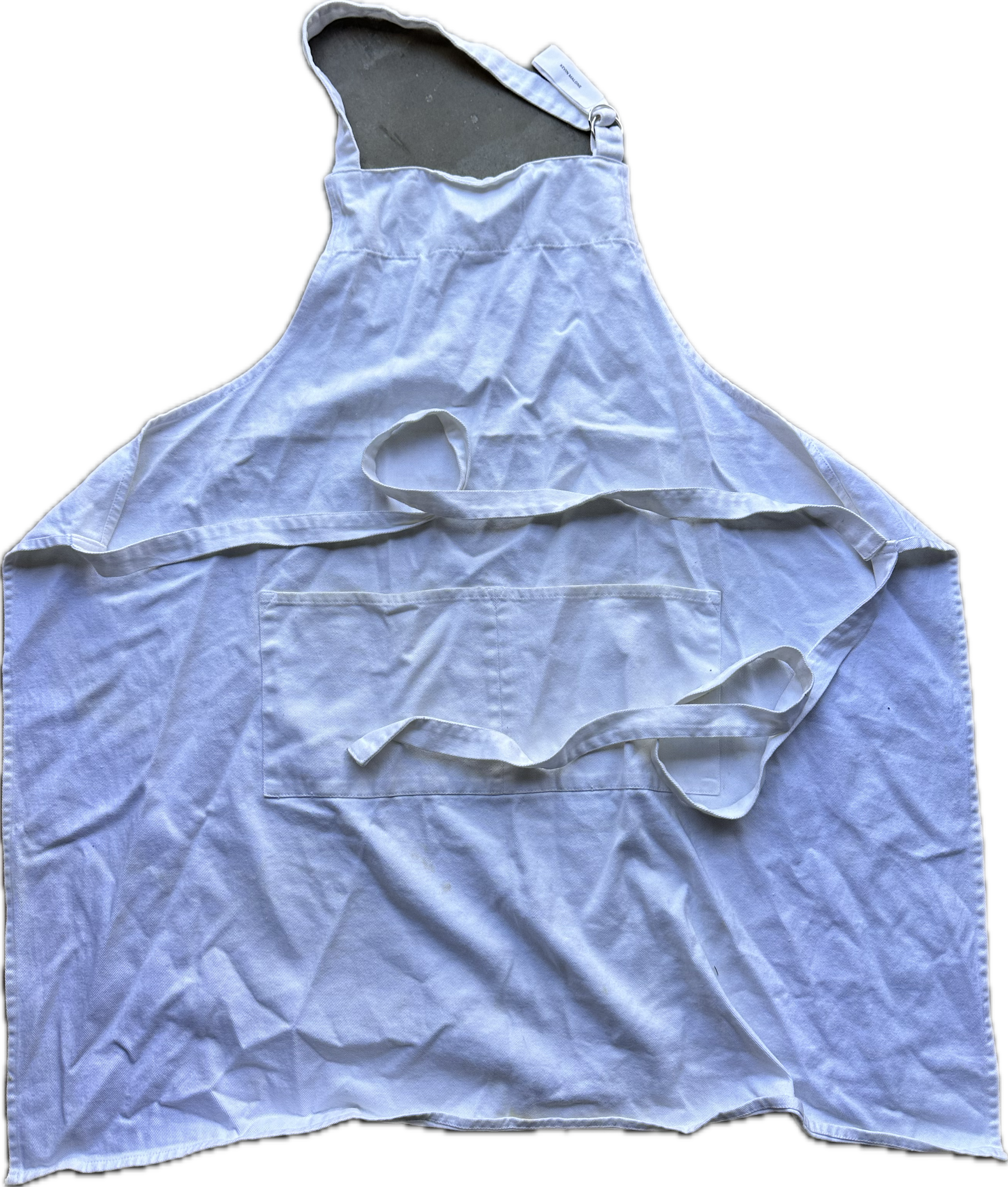 THE OFFICE: Kevin’s White Apron – HOLLYWOOD PICTURES STUDIOS, LLC.
